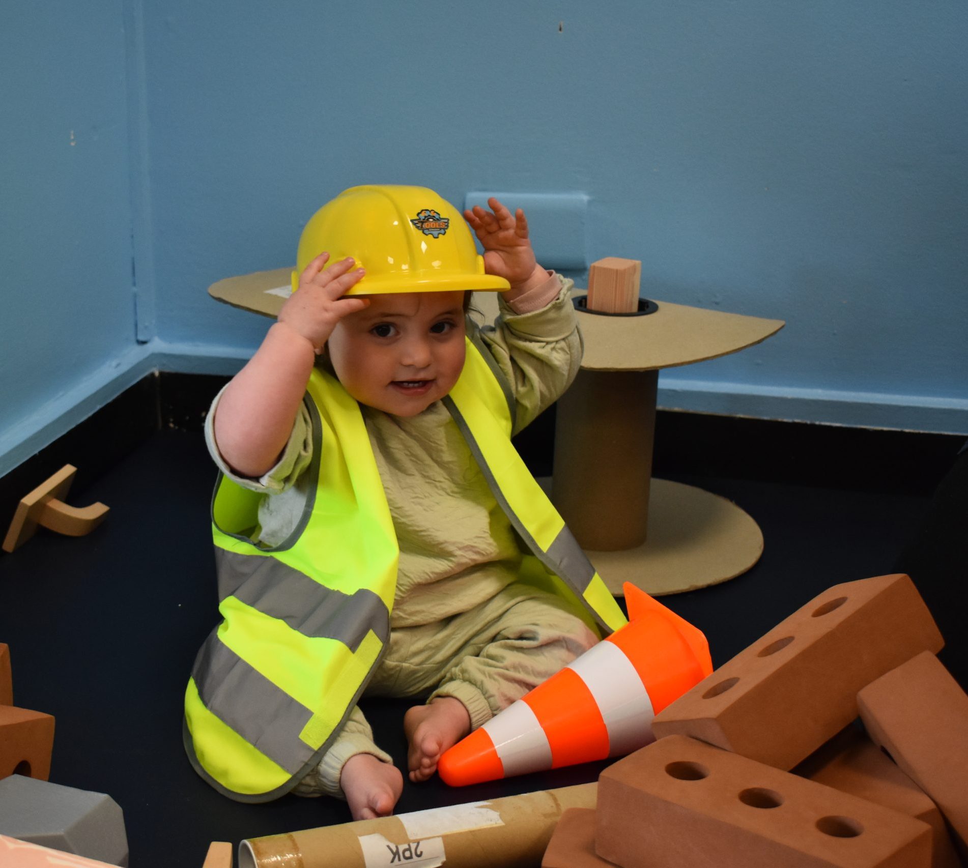 Little Explorers - Mini Builders - Eureka! The National Children's Museum.
